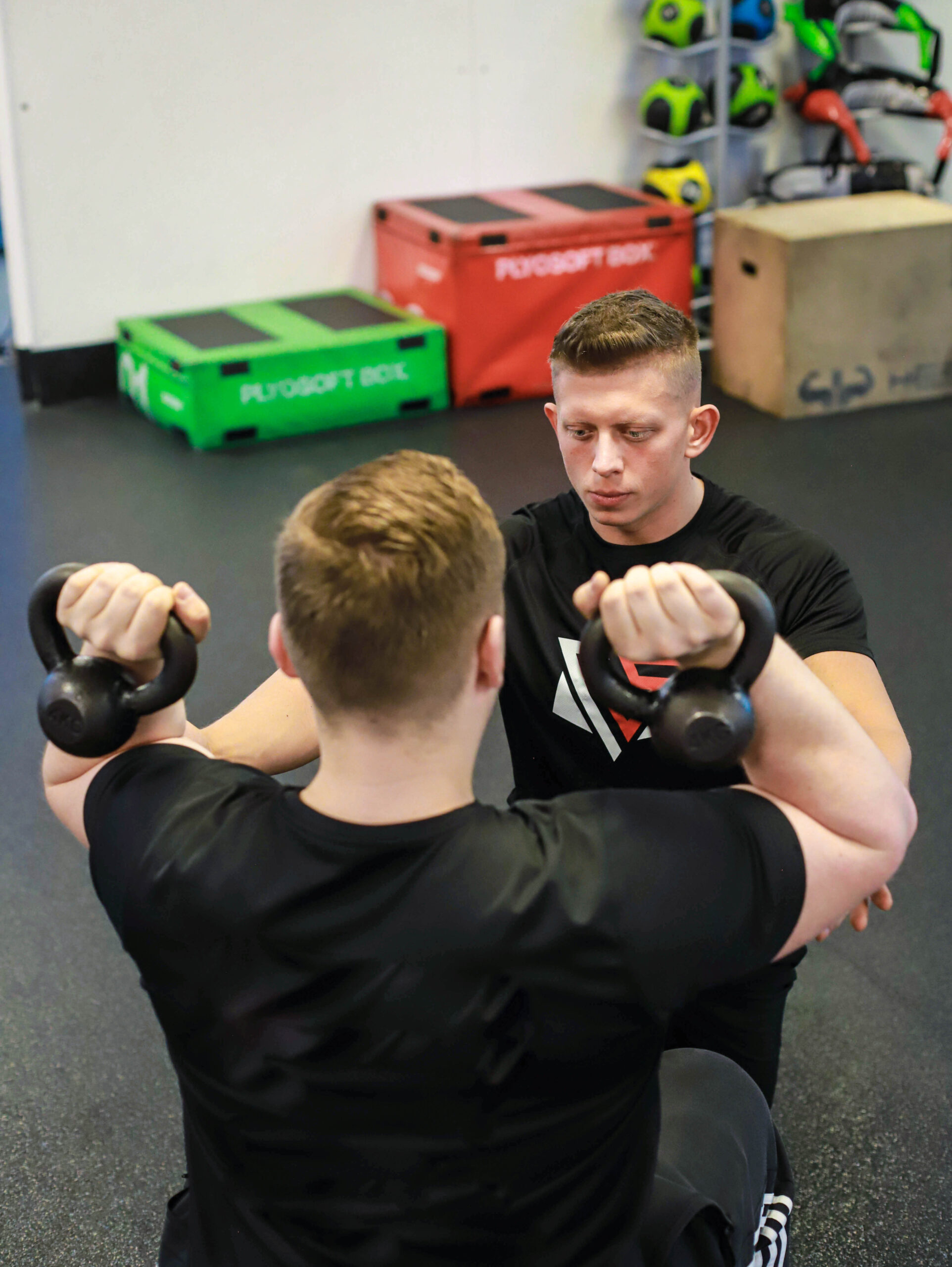 FIT FIVE - Profesjonalne treningi, konsultacje fizjoterapeutyczne